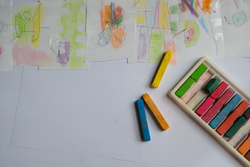 Drawing Paper Engish Playgroup Stock Photos - Free & Royalty-Free Stock ...