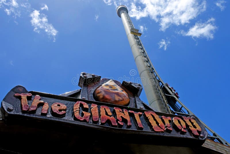 Dreamworld Tower of Terror II in Gold Coast Queensland, Australia ... Dreamworld Tower of Terror II in Gold Coast Queensland, Australia ...