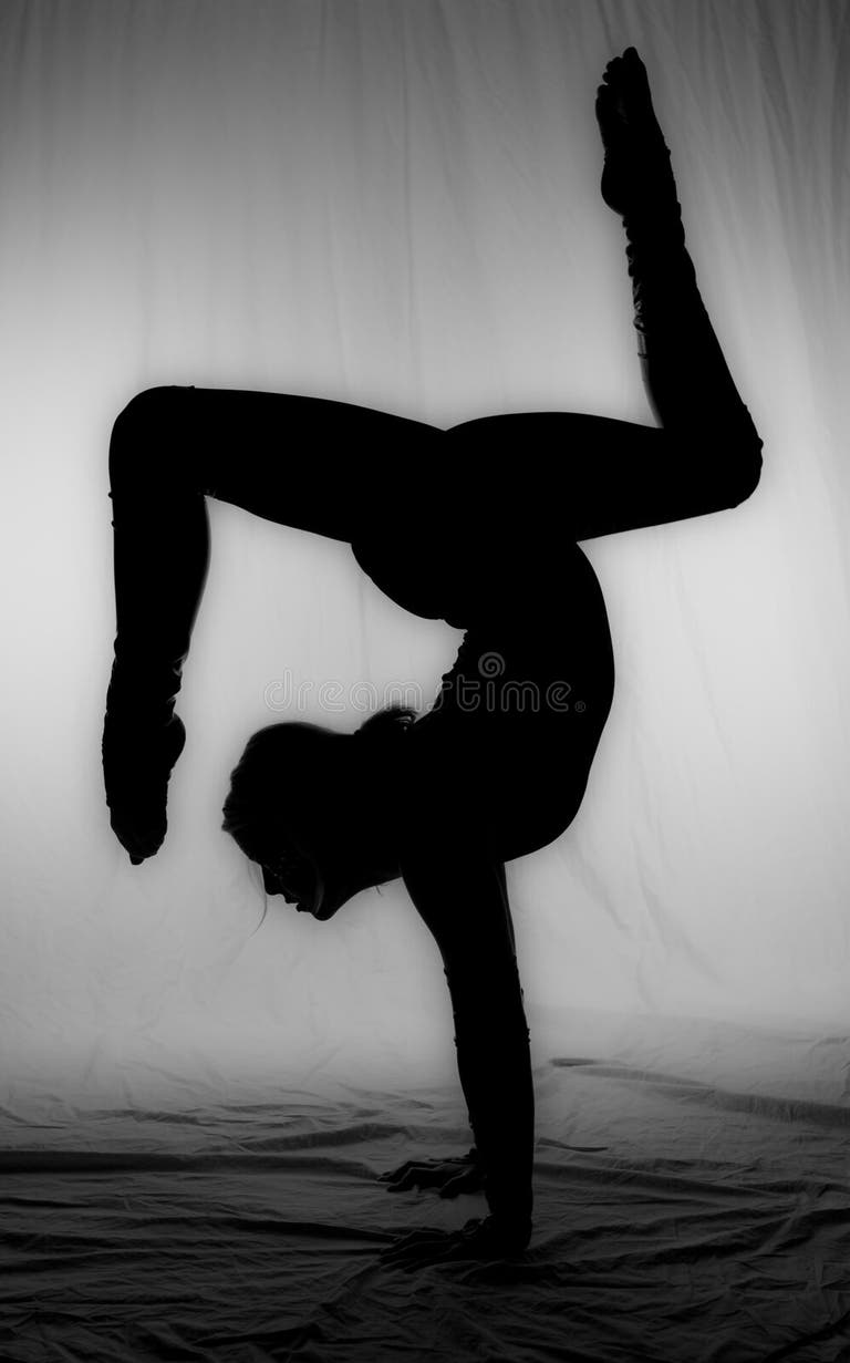 183 Woman Silhouette Balancing Circus Stock Photos - Free & Royalty ...