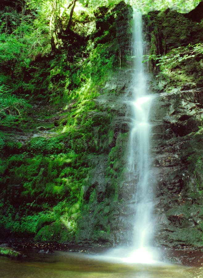 Dreamy waterfall stock photo. Image of gushing, rock, blurred - 44044