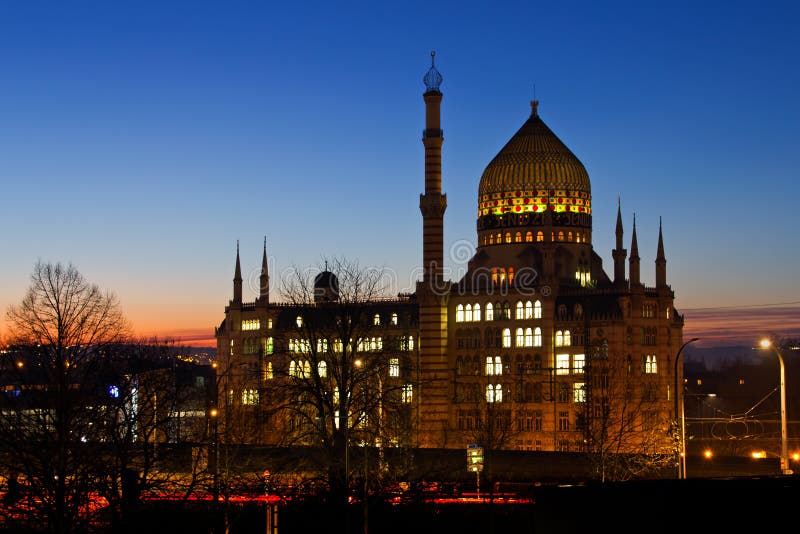 Yenidze in Dresden stockbild. Bild von deutschland, dresden - 33850981
