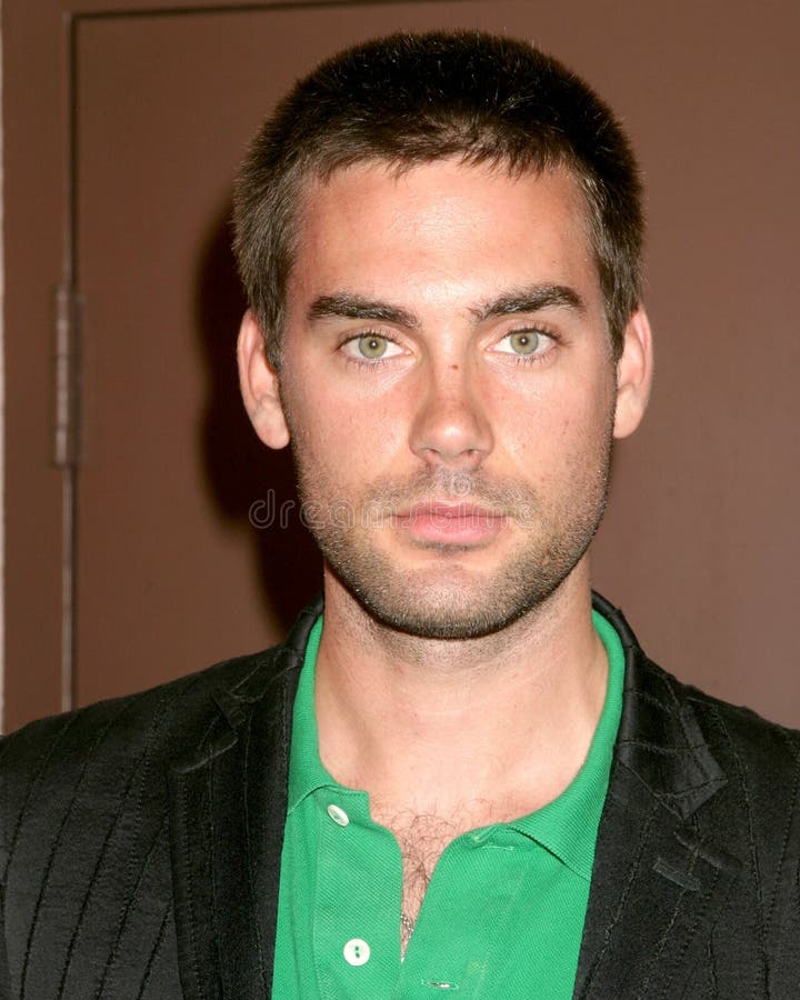 Drew Fuller editorial photo. Image of drew, party, angeles - 26358791