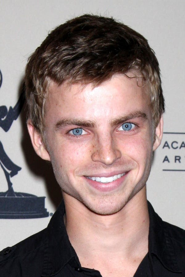 Drew Garrett editorial photo. Image of hotel, arrives - 26490836