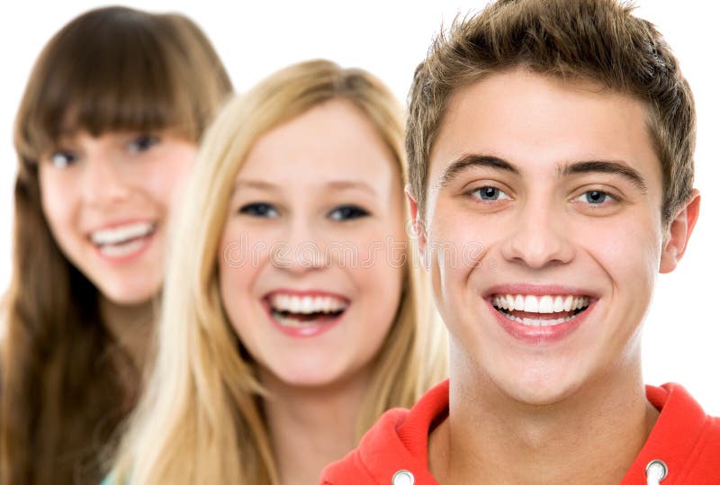 Drie Jonge Mensen in Een Rij Stock Afbeelding - Image of lachen ...
