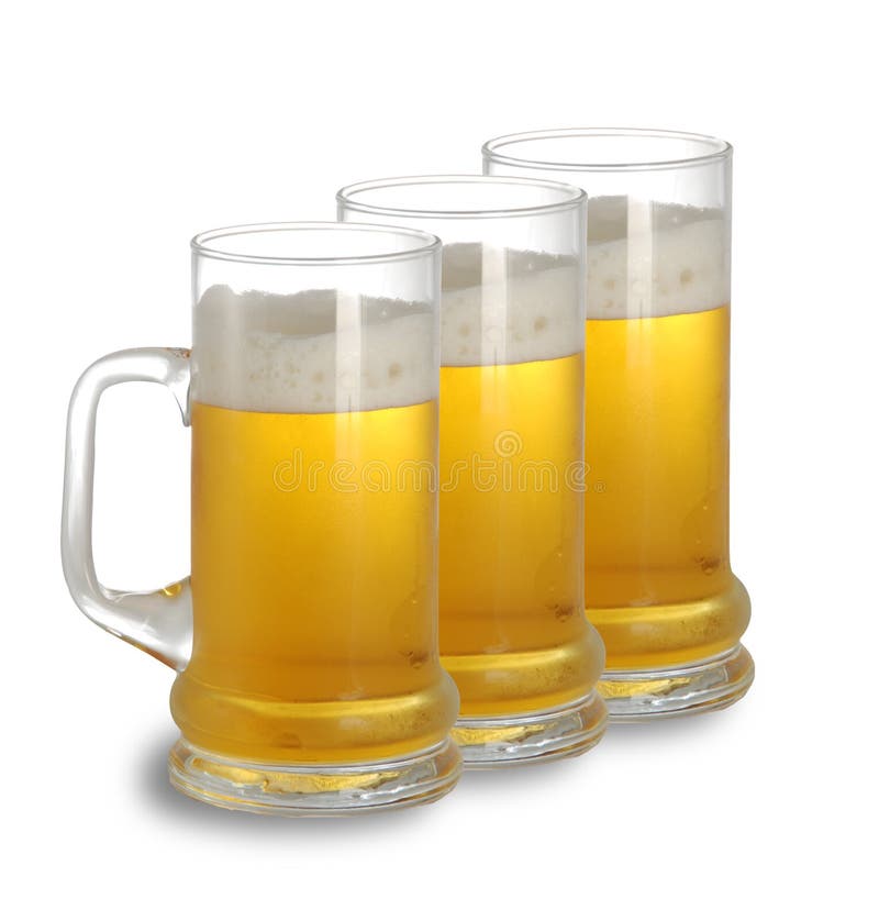 Drie pinten van bier stock foto. Image of alcohol, vloeistof - 2669348