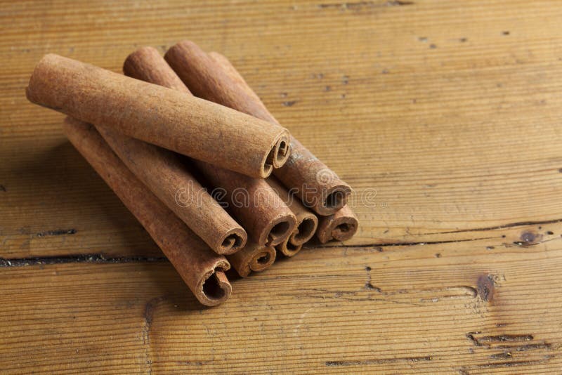 Dried Pile of Cinnamon Sticks Stock Image - Image of cinnamon, brown ...