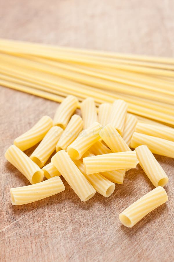 Dried pasta stock image. Image of wooden, vertical, linguine - 34405903