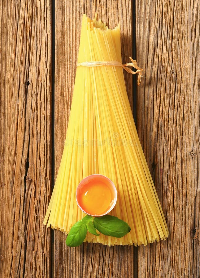 Dried Spaghetti and Raw Egg Stock Image - Image of view, spaghetti ...