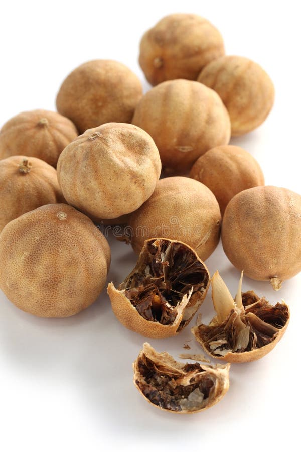 Dried whole limes stock photo. Image of tahiti, cuisine - 35895998