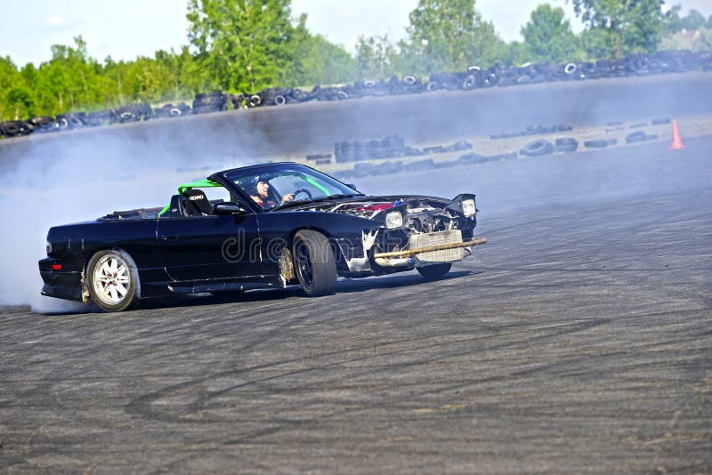 Drifting car editorial image. Image of body, extreme - 40928940