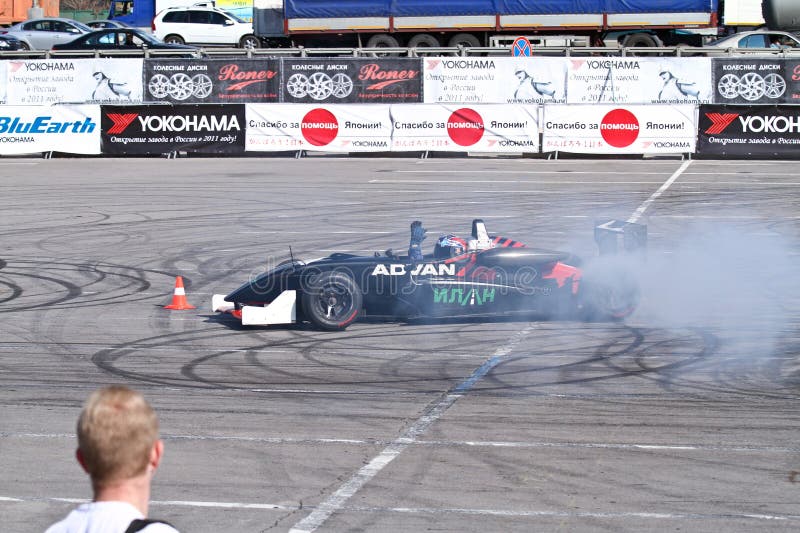 Drift show formula 1 auto editorial photography. Image of skid - 21068902