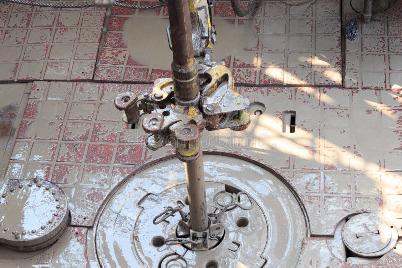 3+ Drill pipe rig tong rig floor Free Stock Photos - StockFreeImages