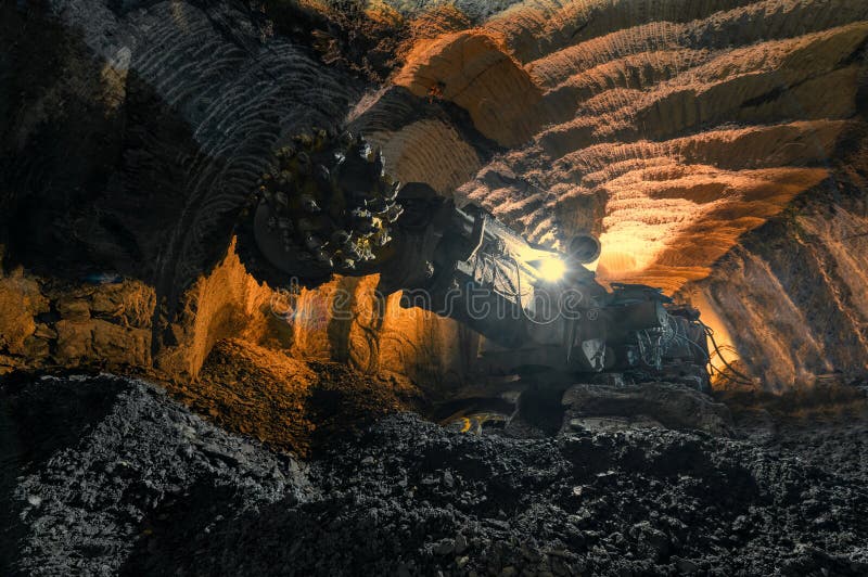Underground Crushing Station Stock Photo - Image of mining, hard: 3983280
