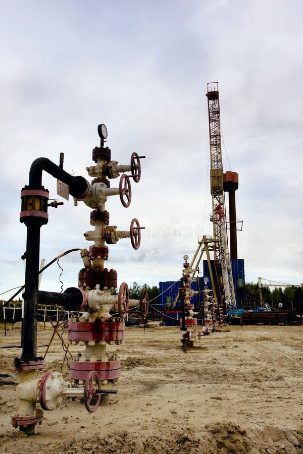 Drilling rig stock image. Image of tube, steel, oilwell - 10604699