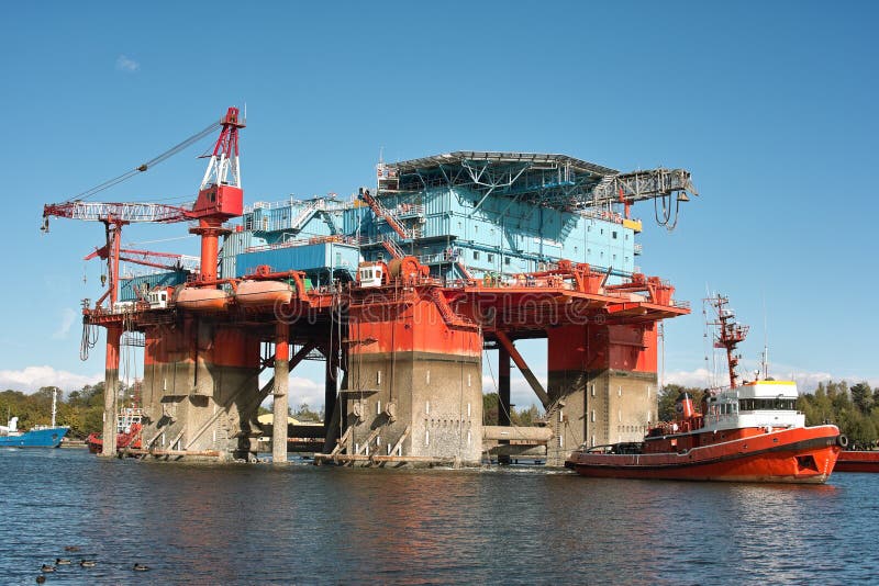 Repair of oil rig stock photo. Image of plant, safe, maintenance - 25069338
