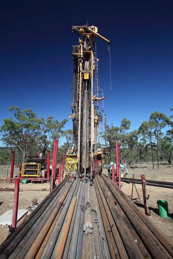 Drilling Rig And Drill Pipe Stock Photo - Image of drill, gush: 4543048