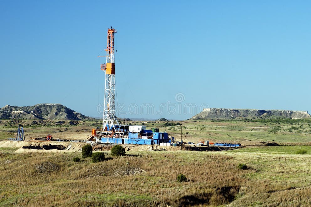 Drilling Rig stock image. Image of drilling, gasoline, states - 305579