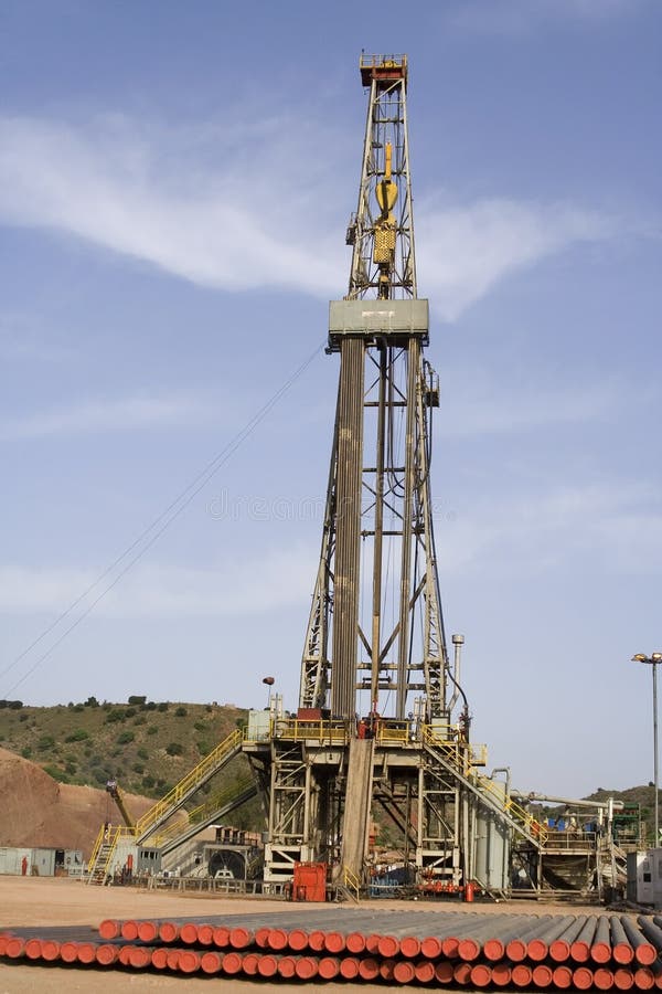 Drilling rig stock photo. Image of exploration, oilrig - 4419010