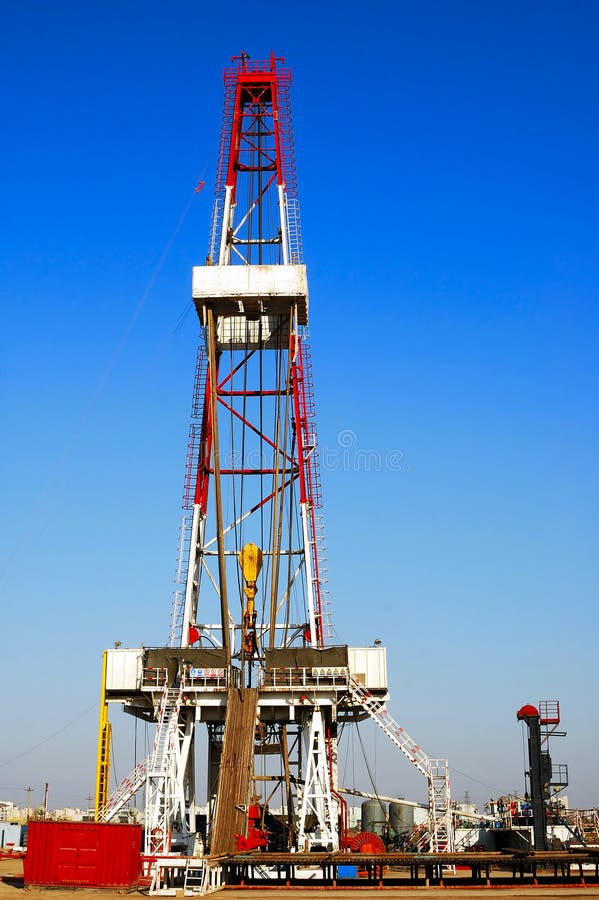 Land drilling rig stock image. Image of drilling, working - 11666693