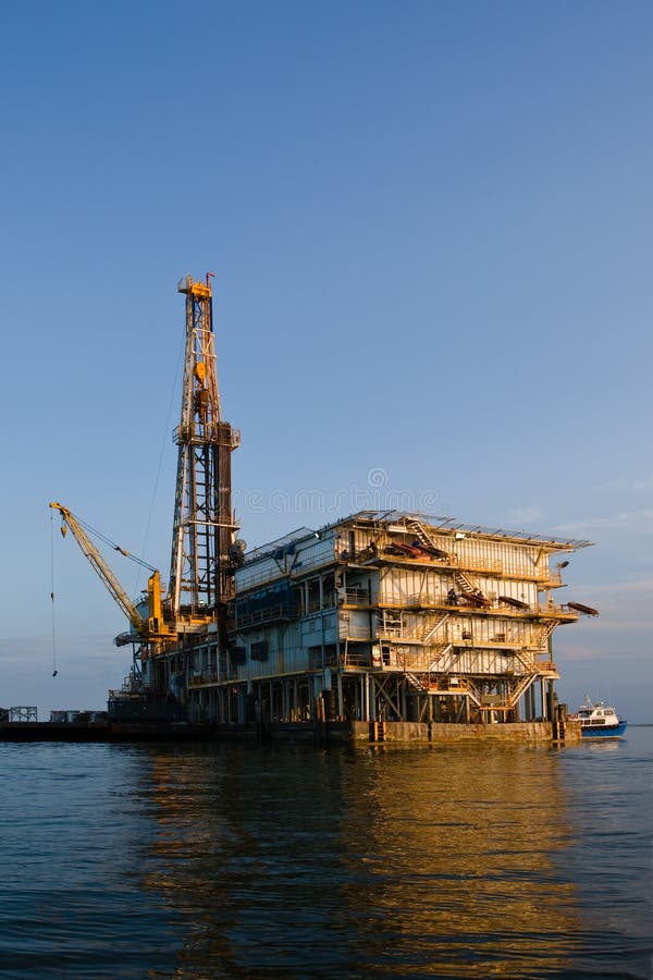 Galveston Bay Rig stock image. Image of ocean, drilling - 6533213