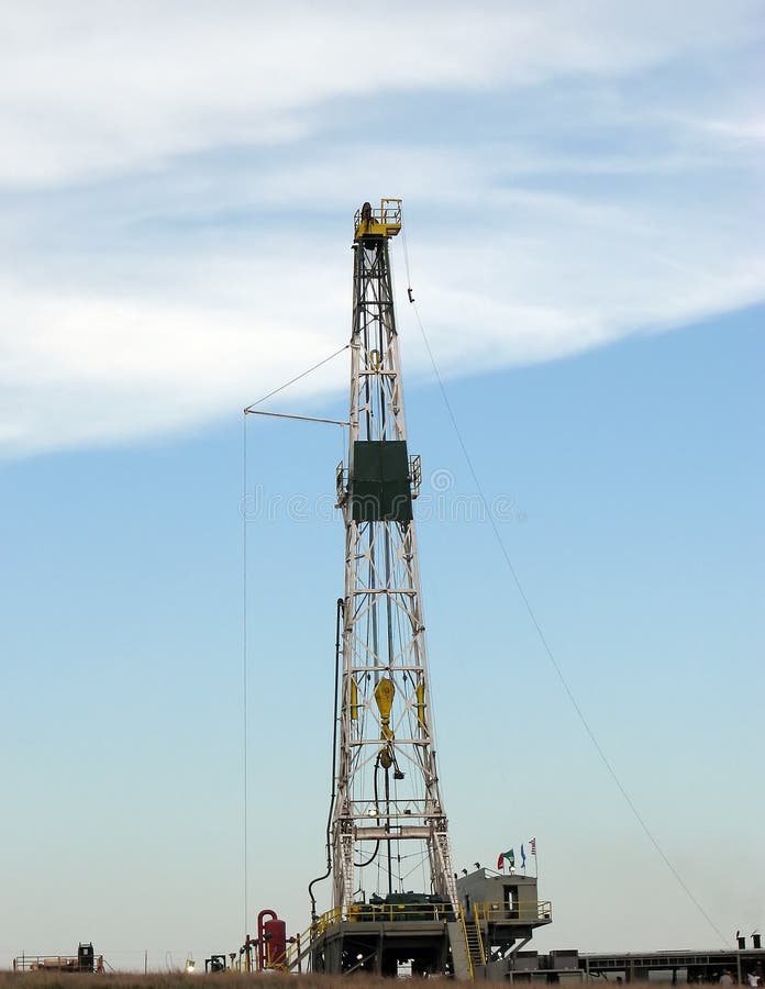 Drilling Rig stock photo. Image of electricity, blue, industry - 839550