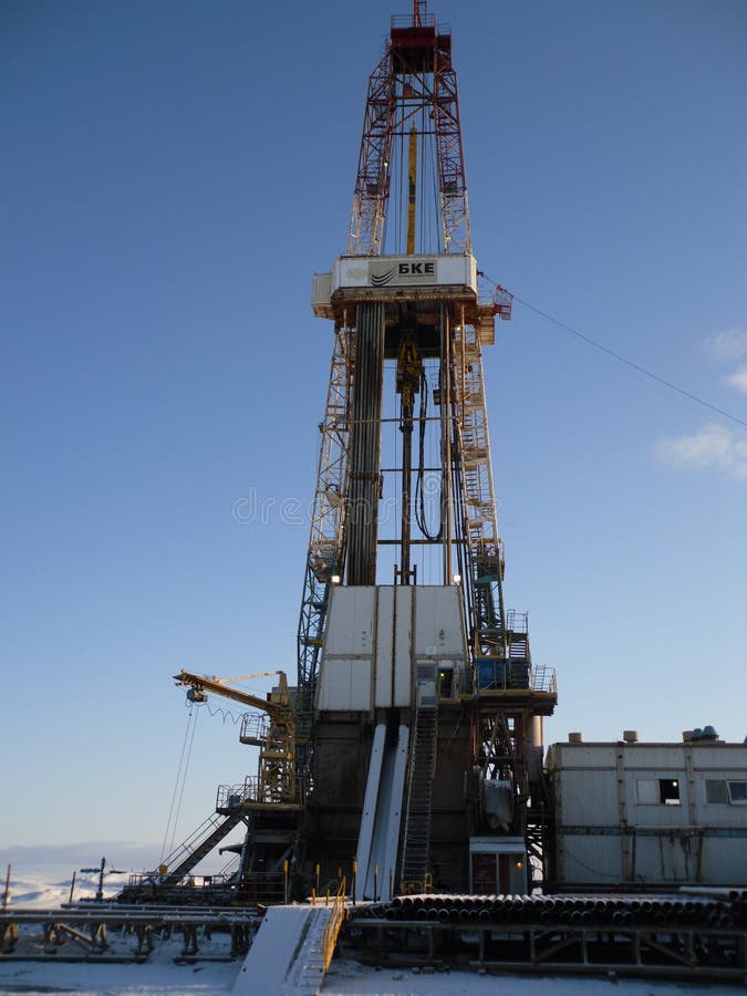 Drilling rig, BU-5000 editorial photography. Image of drilling - 40760042