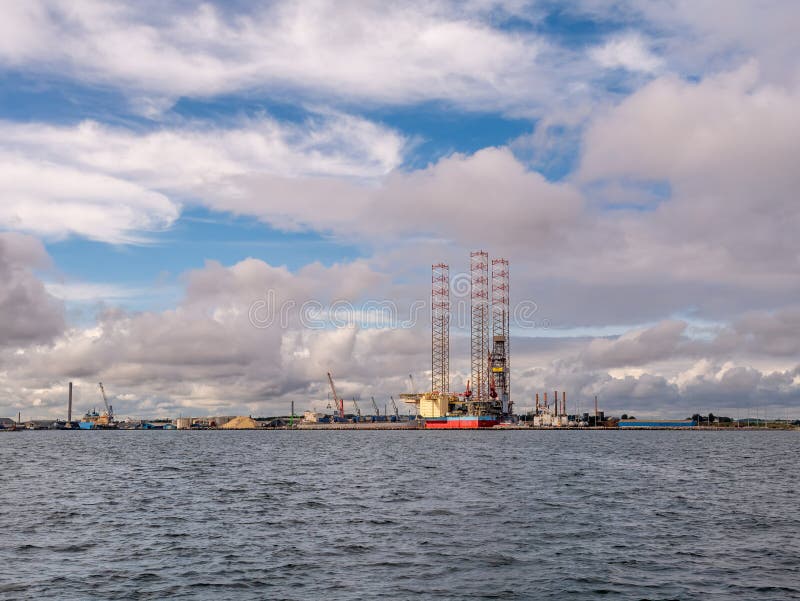 Drilling Rig in Harbor of Grenaa, Djursland, Midtjylland, Denmark Stock ...