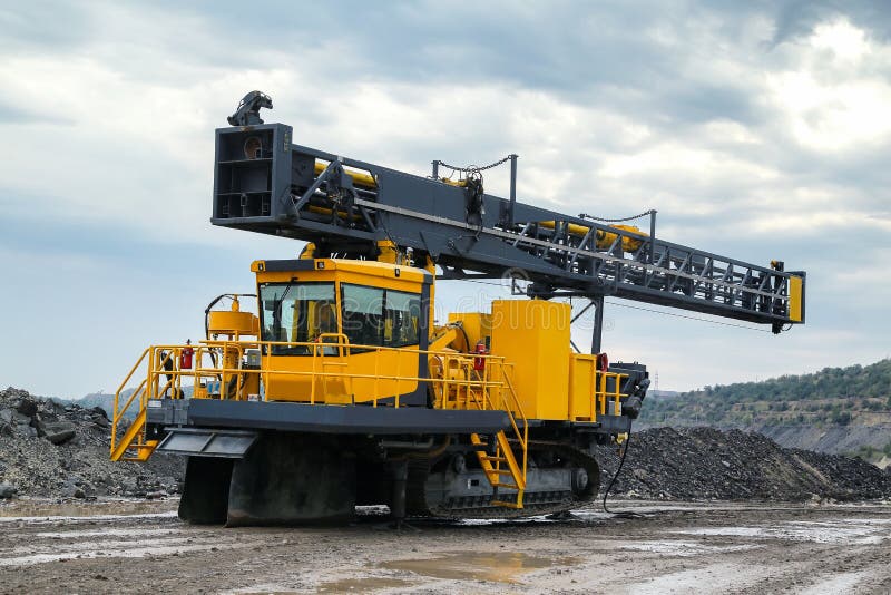 Drilling Rig Performance Stock Photos - Free & Royalty-Free Stock ...