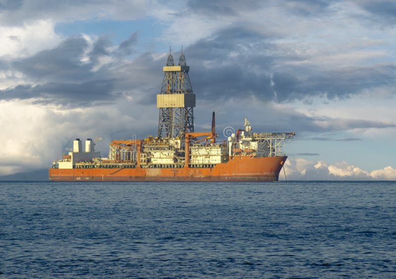 Drilling rig on the ocean stock photo. Image of power - 92546050