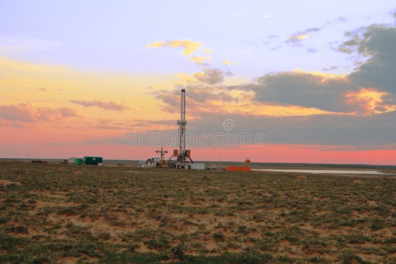 Oil rig stock image. Image of onshore, night, sunset - 13294227