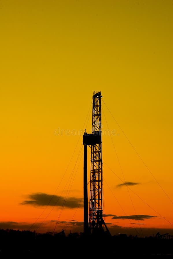 Drilling tower stock photo. Image of panhandle, production - 9803316