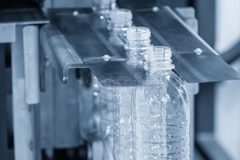 The Drinking Water Bottle Manufacturing Process by Blow Mold Machine in ...