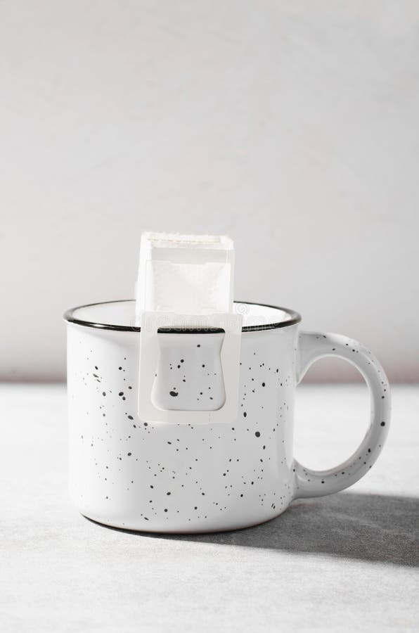 Drip Coffee Bag in Big Cup, Coffee Trend, Quick Way To Brew Ground ...