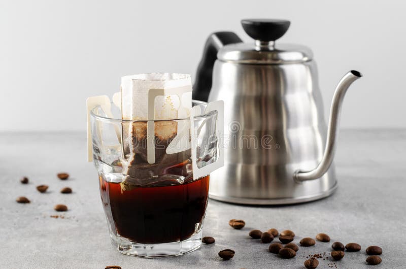 Drip Coffee Bag in a Cup, Quick Way To Brew Ground Coffee Using Paper ...