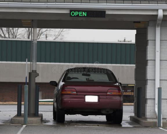 165 Bank Drive Thru Stock Photos - Free & Royalty-Free Stock Photos ...