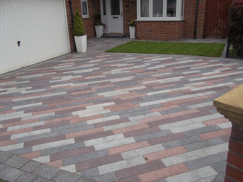 Driveway editorial stock photo. Image of driveway, paving - 233749268