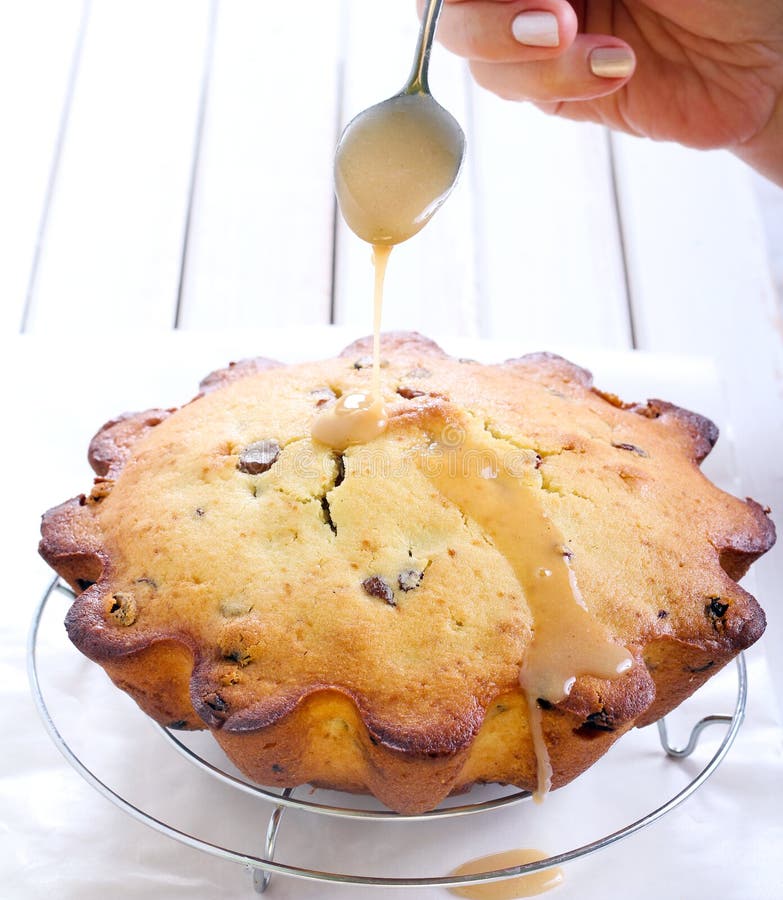 Drizzling icing stock image. Image of breakfast, homemade - 40754045