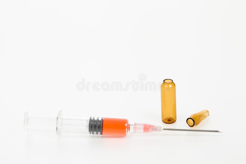 Droga con la siringa immagine stock. Immagine di acqua - 42335745