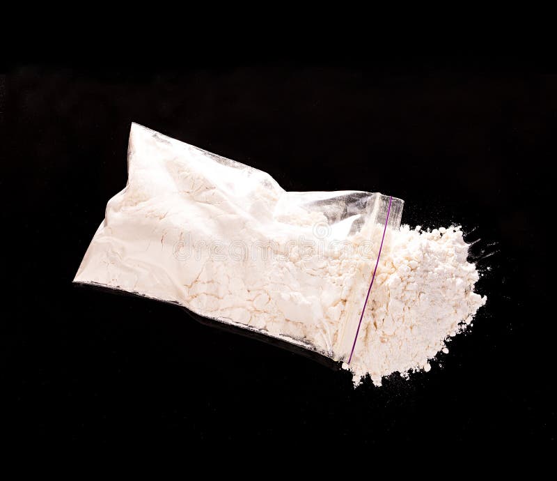 Mischen Sie Pulver, Drogenspritzennahaufnahme Auf Einem Schwarzen ...