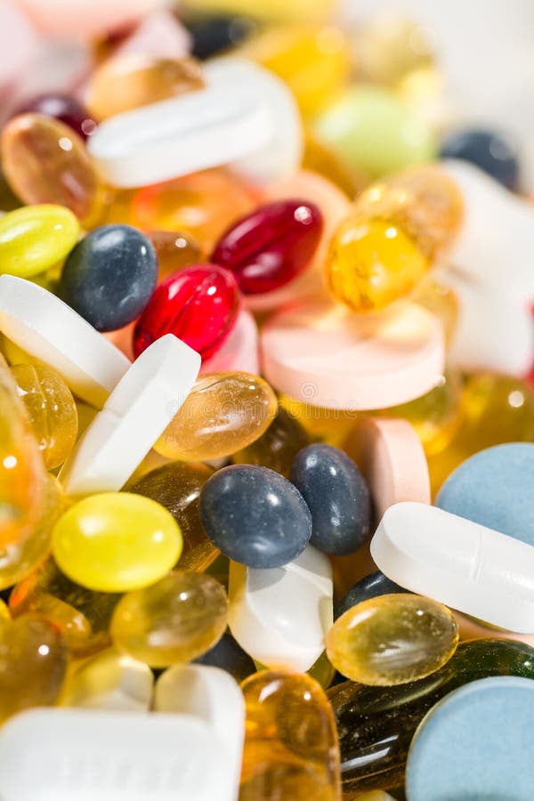 Droghe Medicinali, Pillole E Capsule E Compresse Fotografia Stock ...