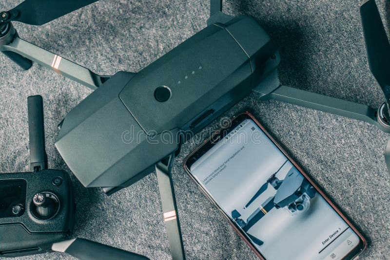 Drone, Controller and Phone Editorial Photography - Image of screen ...