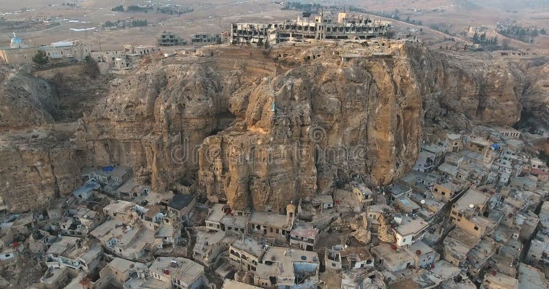 A Drone Flight on a Destroyed City Stock Footage - Video of home, homs ...
