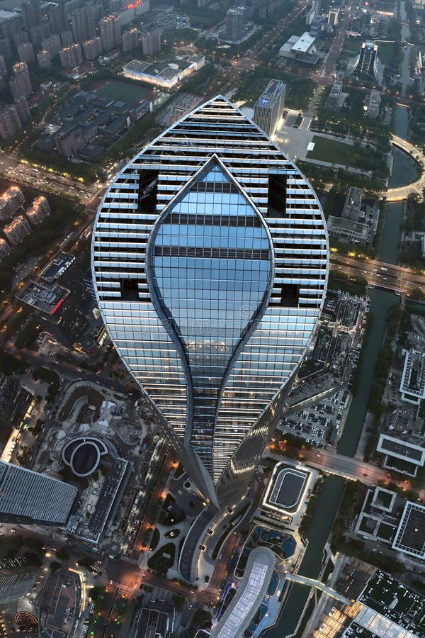 Drone Flyover of the Suzhou IFS Skyscraper and Mall in Suzhou, China ...