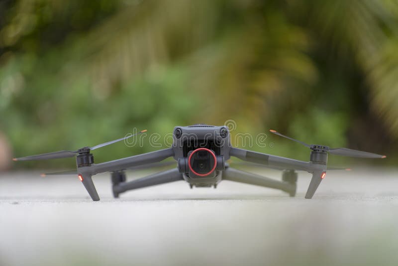 Drone Quadcopter with Digital Camera for Taking Video and Pictures ...