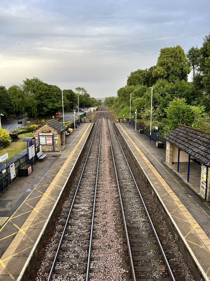 Dronfield Train Station editorial photography. Image of rail - 249822707
