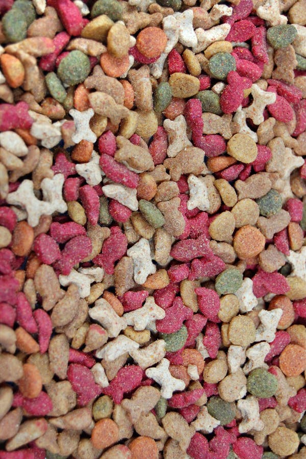 Droogvoer voor huisdieren stock afbeelding. Image of hoop - 13029257