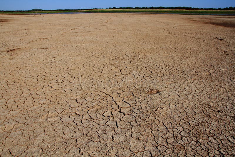 Droogte in Afrika stock afbeelding. Image of opwarming - 84478903