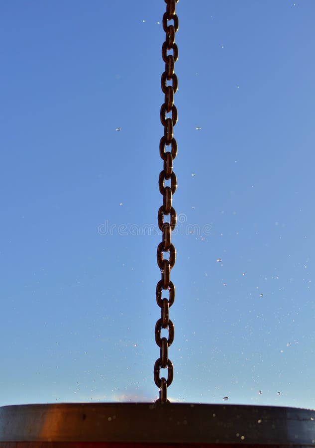 Droplets Falling on Suspended Chain Stock Photo - Image of droplets ...