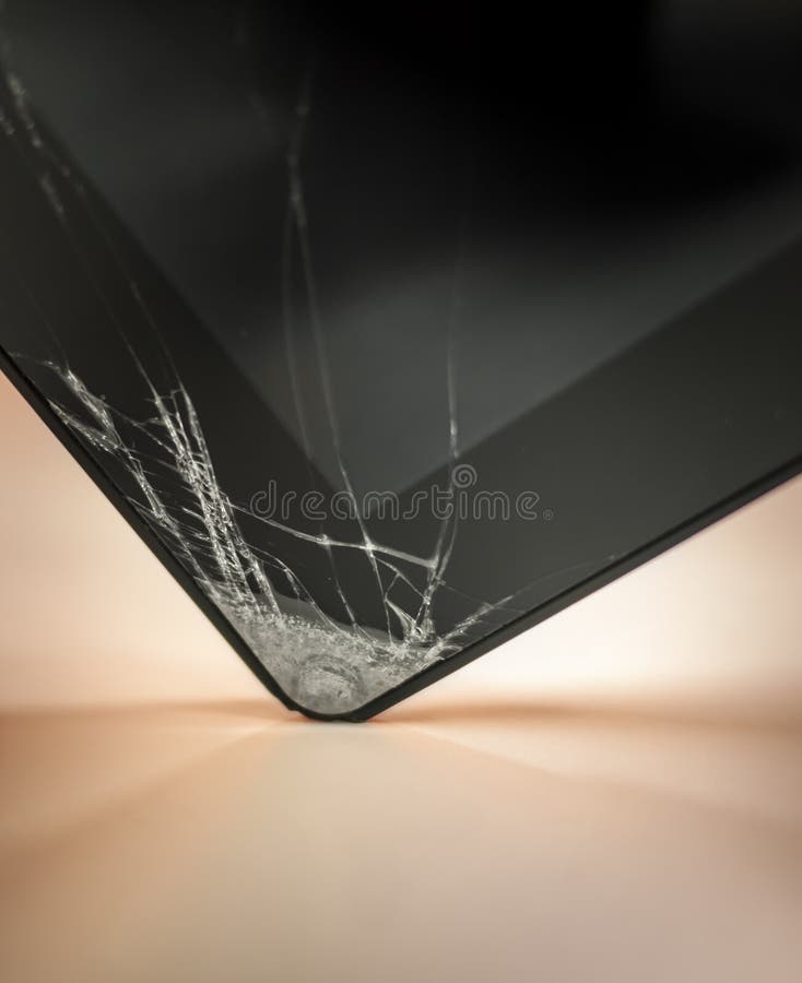 Dropped and cracked tablet stock photo. Image of glass - 32215334