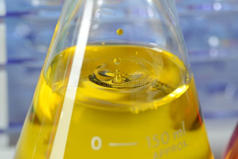 Drops Falling in Volumetric Flask Stock Image - Image of glass, tool ...